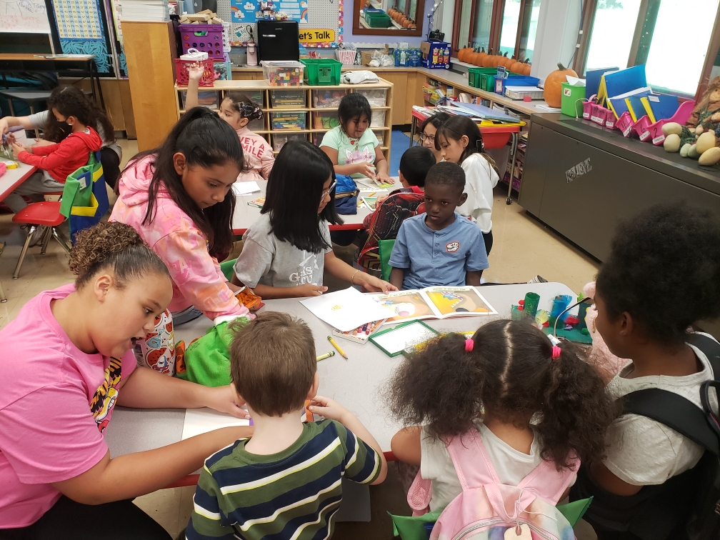 Girls on the Run! Visits Classroom to Help Younger Scholars - Vails ...