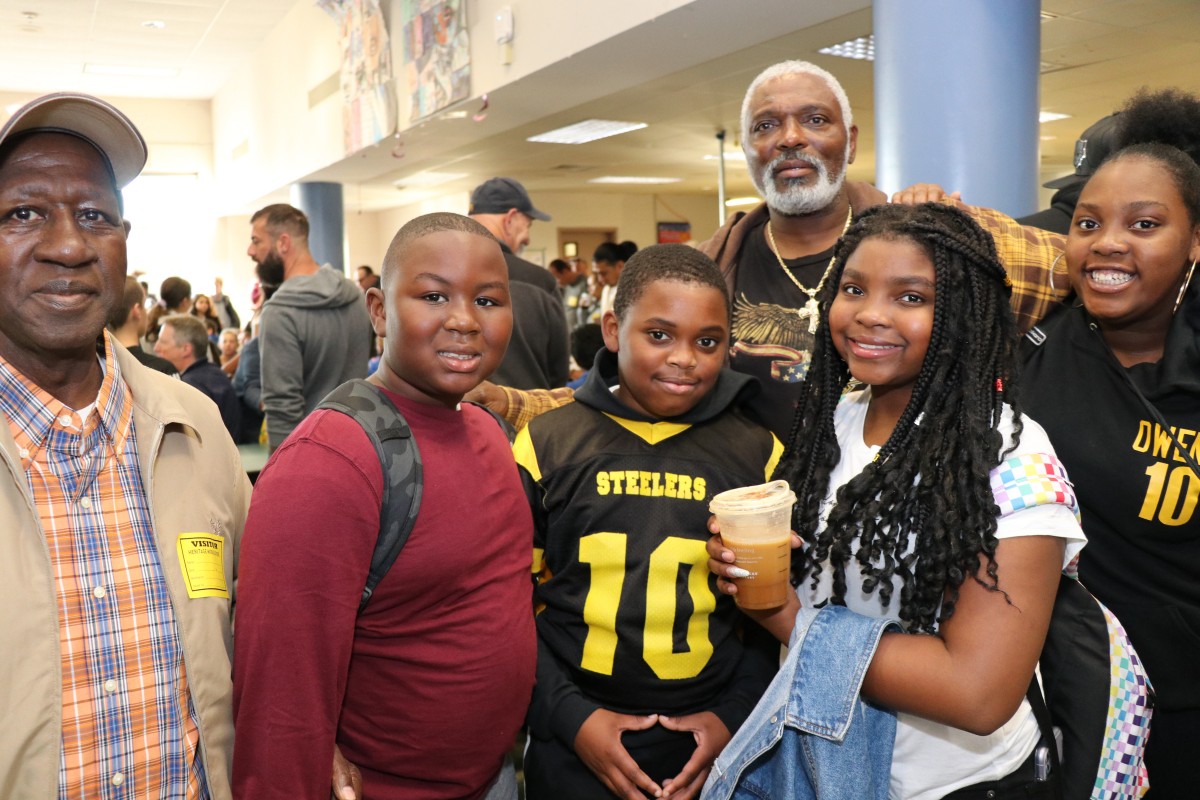 Heritage Middle School Hosts Annual "Dad's Take Your Child to School ...